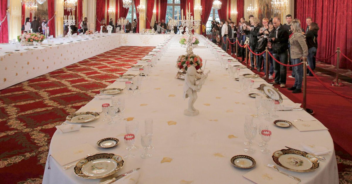 Skandal në Pallatin Elysee, sendet prej porcelani dhe argjendi me vlerë ...