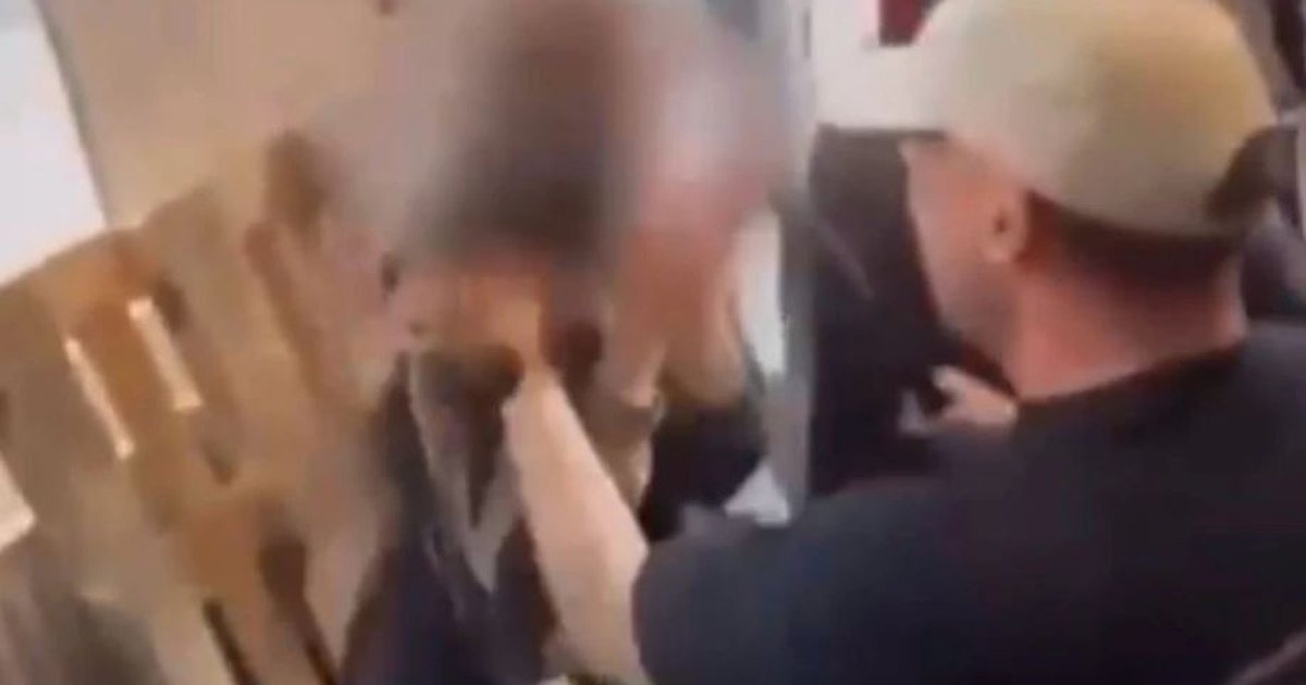 Universiteti i Amsterdamit merret “peng” nga grupi pro-palestinez, disa të arrestuar - BOTA