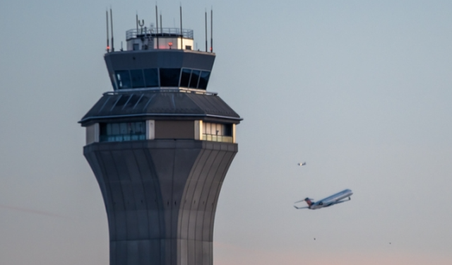 "Momente tmerri"/ Radarët u fikën 87 sekonda dhe radioja heshti ...